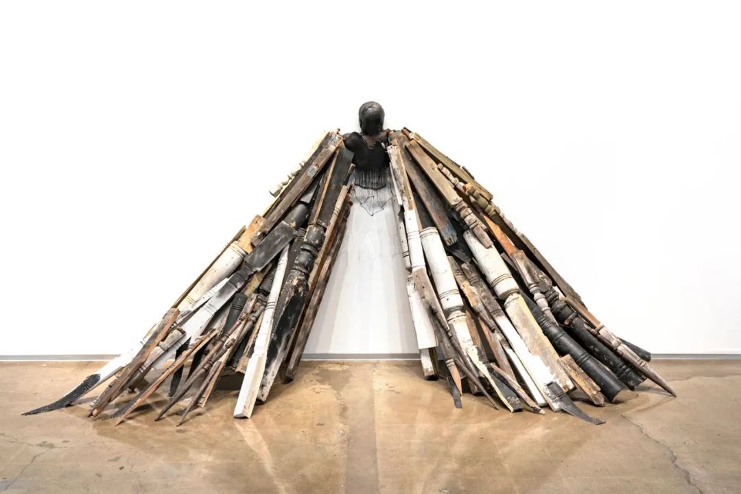 希丰·托马斯 Chiffon Thomas | 探索当代社会中家庭关系与自我定义-数艺网